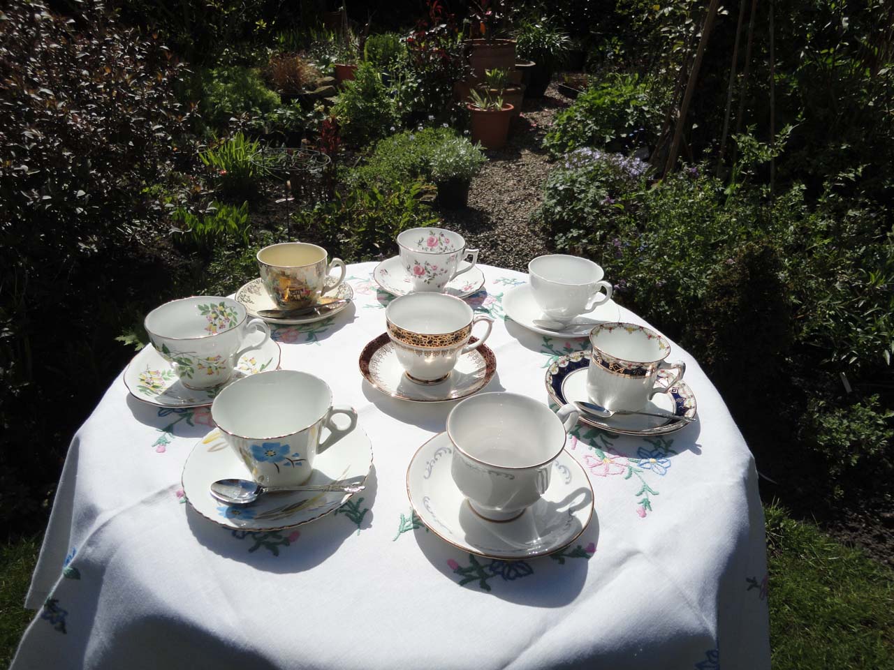 Vintage China Gallery, Picture of Vintage China, Pretty China for ...